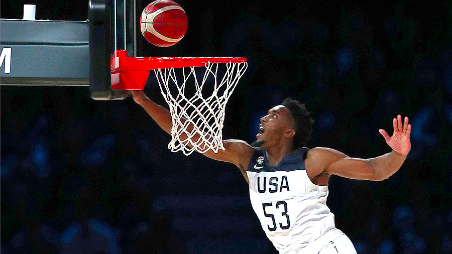 Donovan Mitchell Goes Above Rim For 'Unbelievable' Block