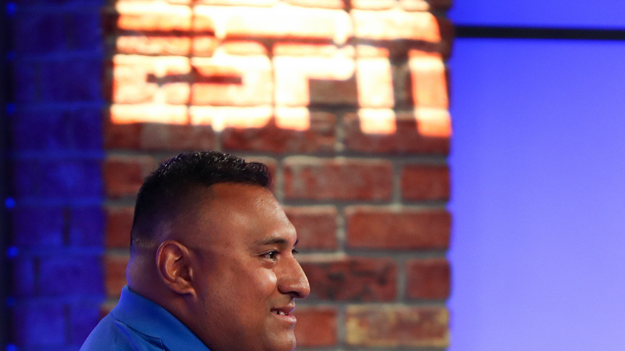 ESPN Announcers Revealed For BYU Football Opener Against Arizona