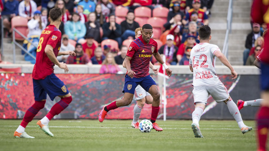 Douglas Martinez Scores For Honduras In Olympic Qualifying Tournament ...