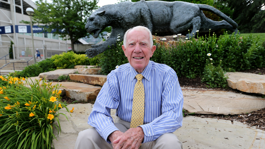 Glen Tuckett, Former BYU Cougars Athletic Director, Dies At 93
