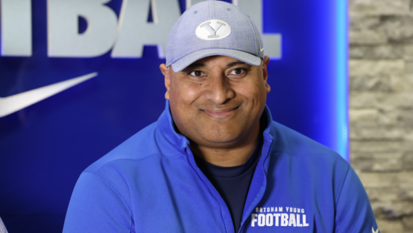 Kalani Sitake Featured In Adorable Photo With His Newborn Baby Girl
