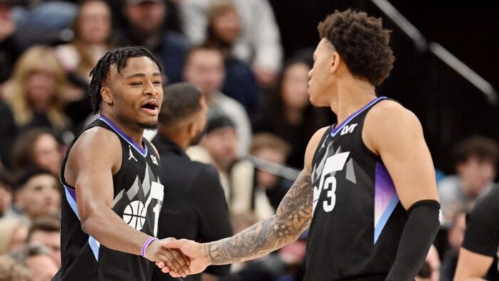 Warriors Down Jazz In Bench Battle